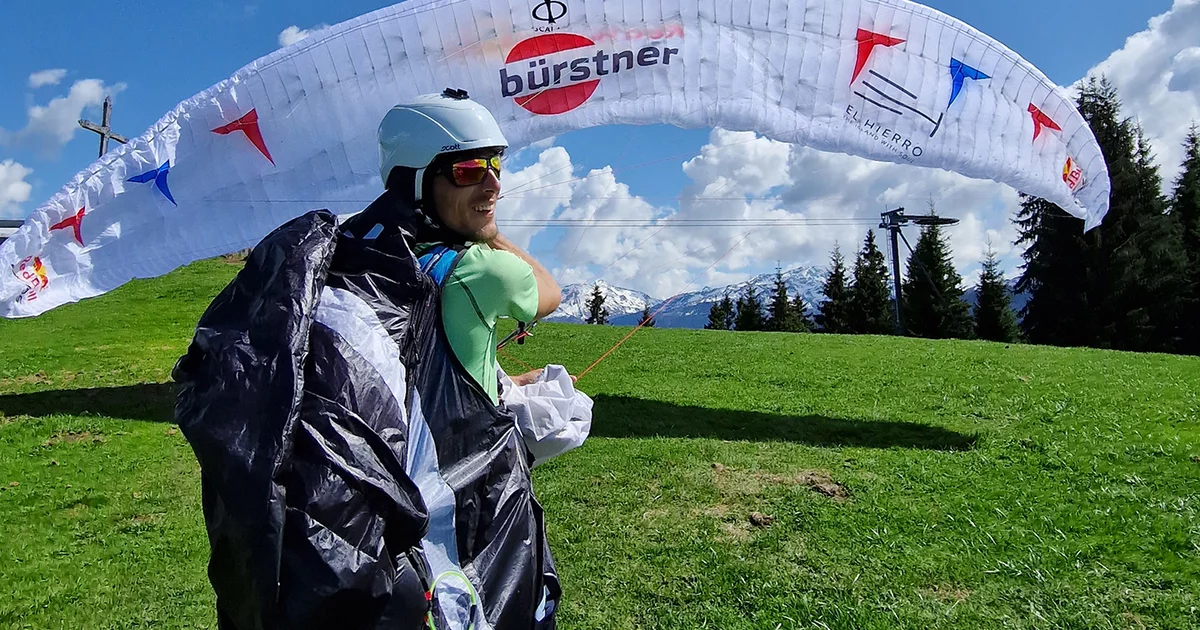 Sports sponsorship: Bürstner supports a paraglider pro Ondrej Prochazka ...